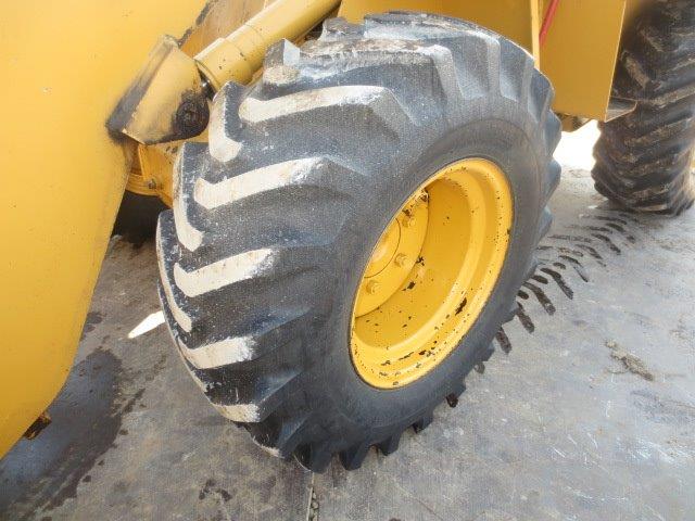 TCM ホイールローダ 808A 808A | 建設機器販売｜ディーゼル通商株式会社