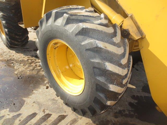 TCM ホイールローダ 808A 808A | 建設機器販売｜ディーゼル通商株式会社